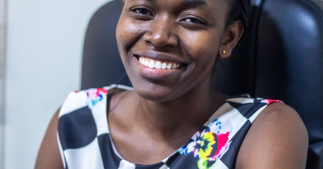 Rosa Oppong: ‘Ik brak toen ik zag de jongens een gewoon poloshirt droegen’